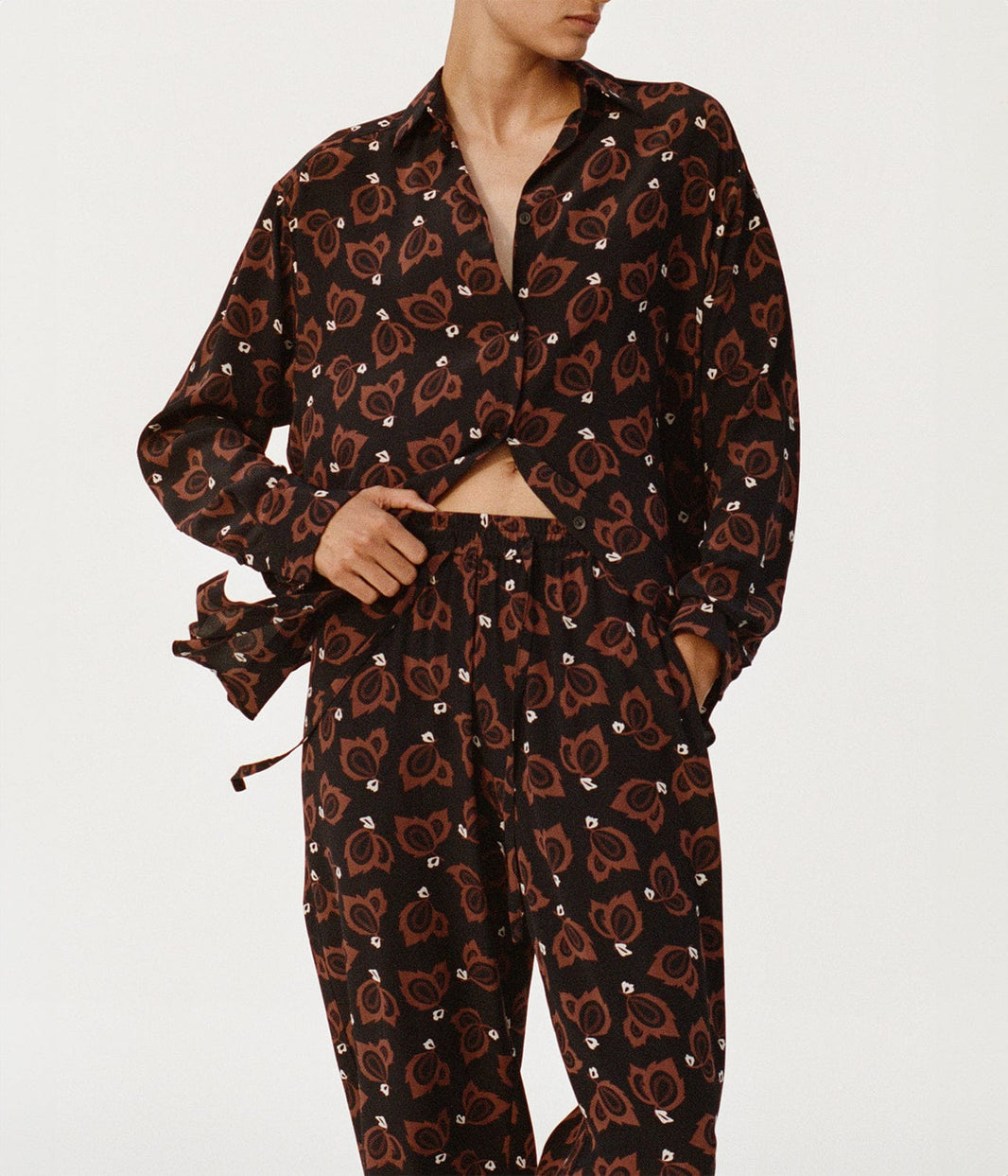 Matteau | FOR ARTISTS ONLY